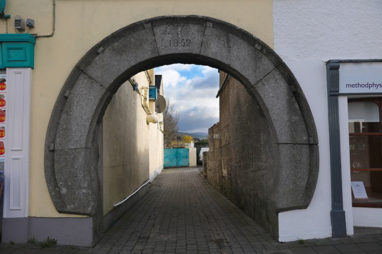 Blessington Town (Baile Coimín) - County Wicklow Heritage